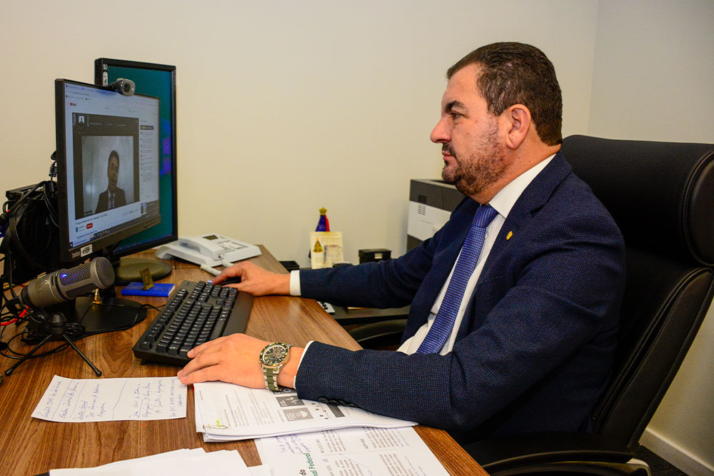 Desembargador Gilson Lemes faz palestra em congresso promovido pelo ...